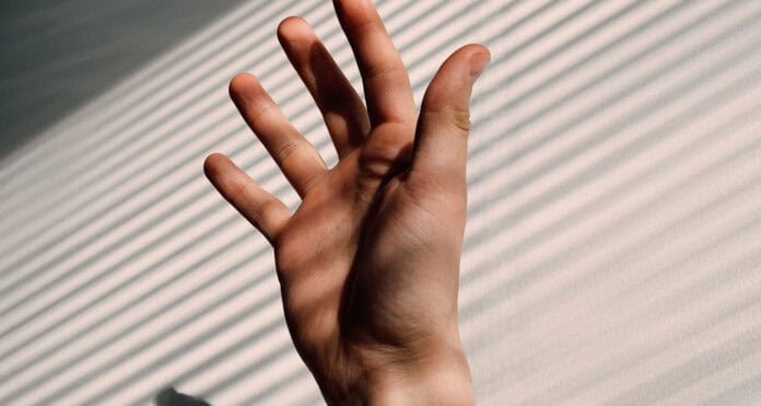 Right-hand Itching Lottery: Everything to Know